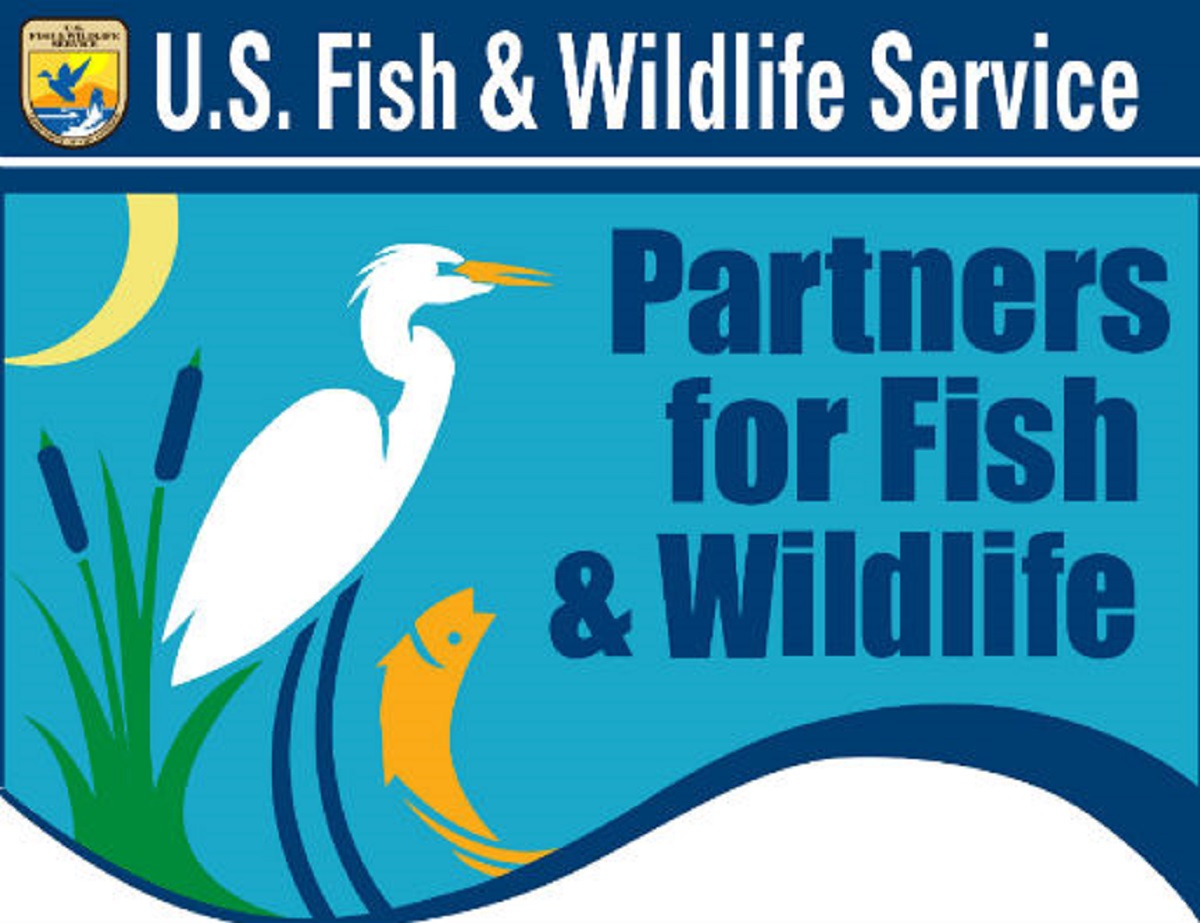 Partners For Fish And Wildlife Logo For Sacramento National Wildlife